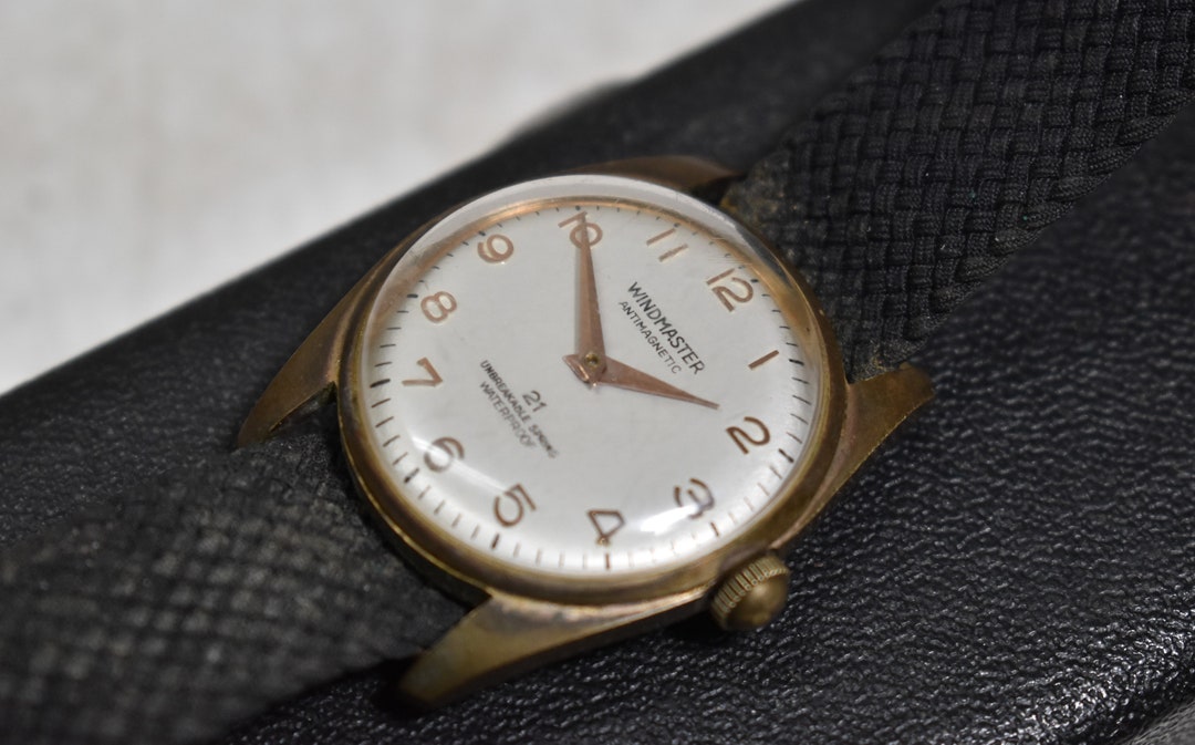 Vintage Windmaster Antimagnetic 21 Unbreakable Spring Waterproof Watch ...