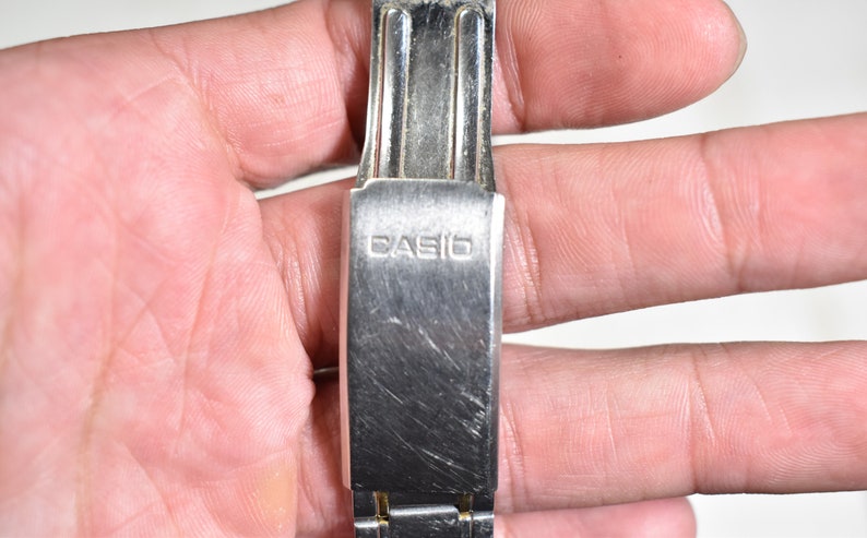 Vintage Casio Quartz Water Resist Watch-wristwatch Jewel Casio - Etsy