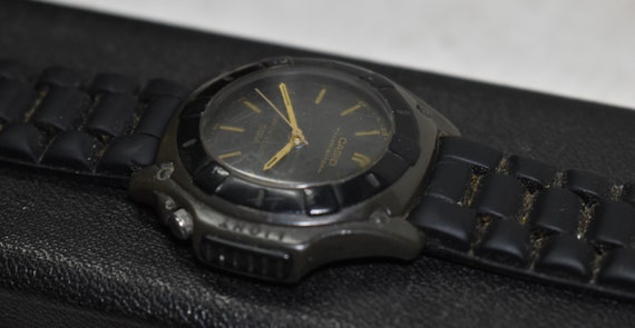 Vintage Casio Illuminator Watch Water Resist 50m Japa… - Gem