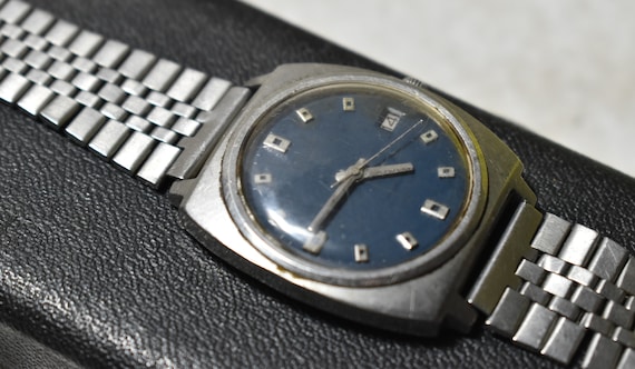 Vintage Seiko Antimagnetic 17 Jewels Watch-7005-7001 … - Gem