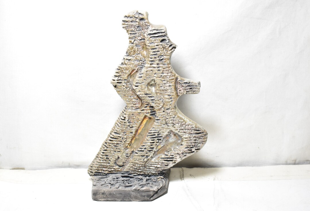 Vintage Collectible Beautiful Statue Home Decor Runners-runners ...