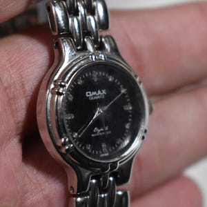Vintage Collectible Beautiful Design Women/ladies Watch Omax Quartz ...