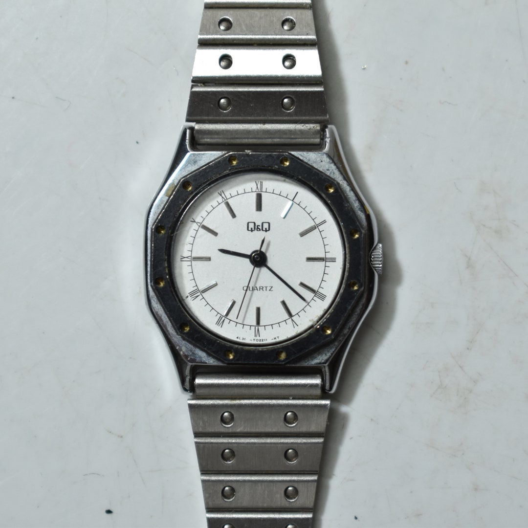 Vintage Collectible Q&Q Watch Quartz Japan Movt-4l3f T02211 - Etsy