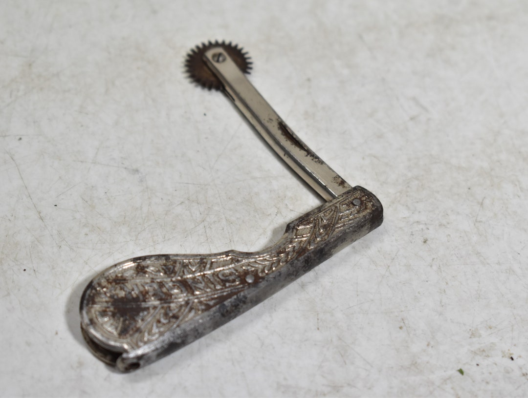 Vintage Collectible Singer Tool,equipment W/design-craft Supplies - Etsy