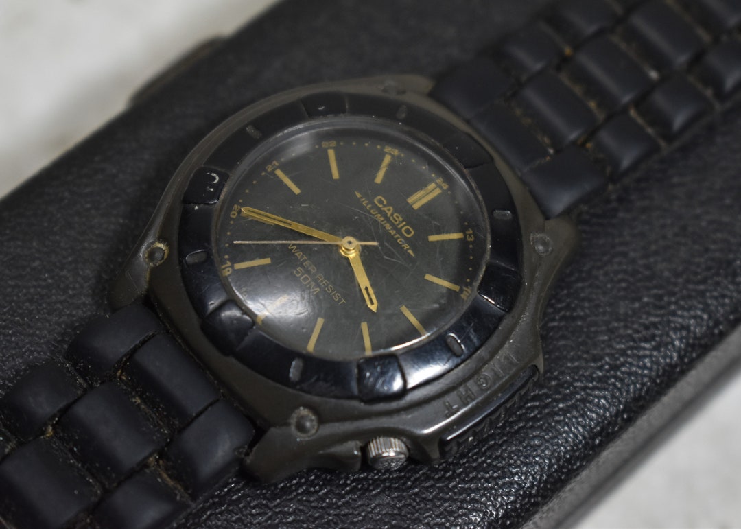 Vintage Casio Illuminator Watch Water Resist 50m Japan Mw-58-wristwatch ...