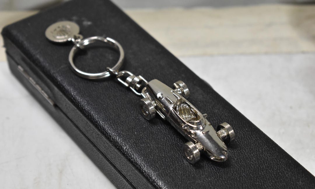 Ferrari F156 Key Chain-advertising Shell Keyring,lanyard Ferrari Design ...