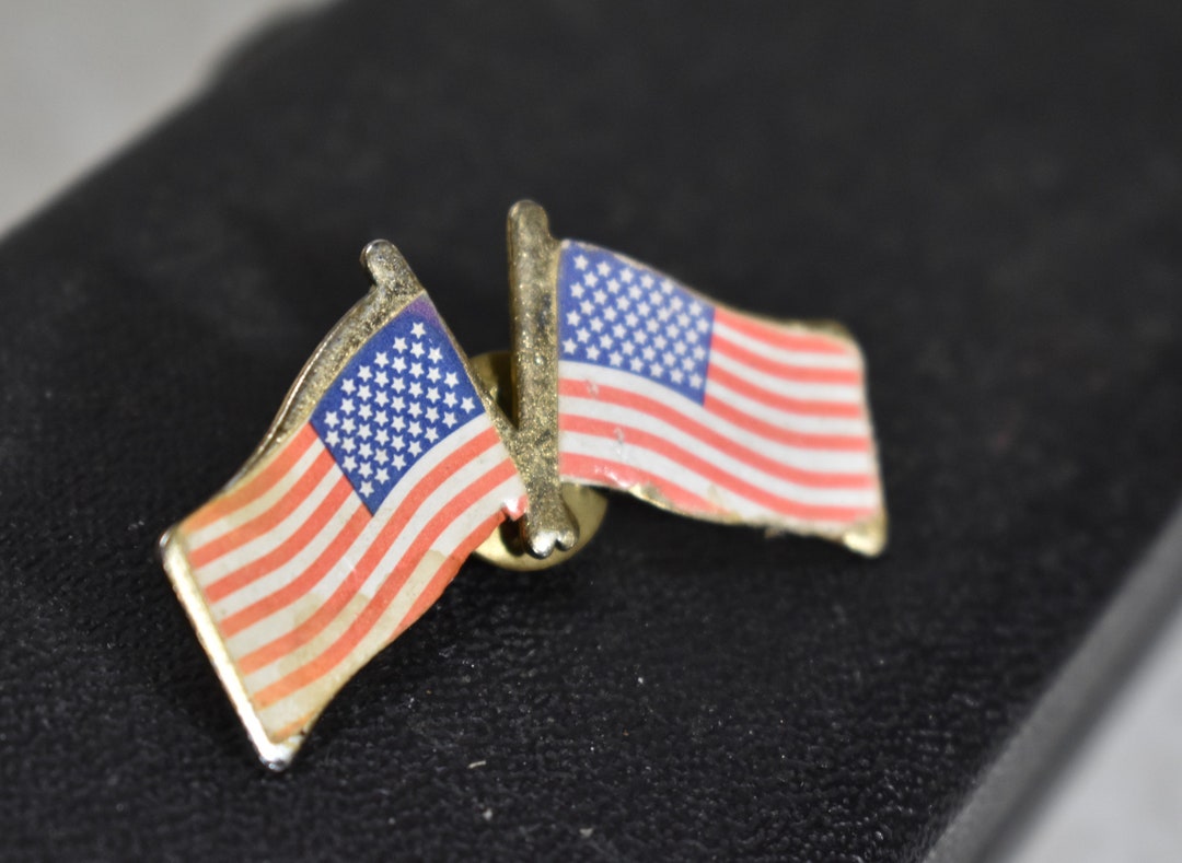 Vintage Collectible Beautiful Design Pin,clip Brooch-american Flags-two ...