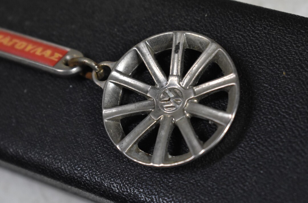 Vintage Collectible Advertising Beautiful Design Key Chain-advertising ...