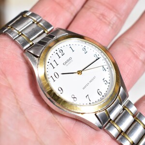 Vintage Casio Quartz Water Resist Watch-wristwatch Jewel Casio Watch ...