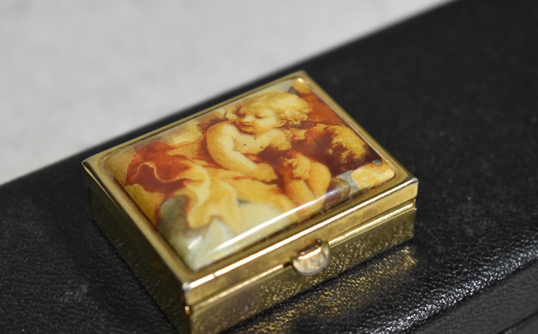 Vintage Collectible Beautiful Design Pill Box,medicine Box Case ...