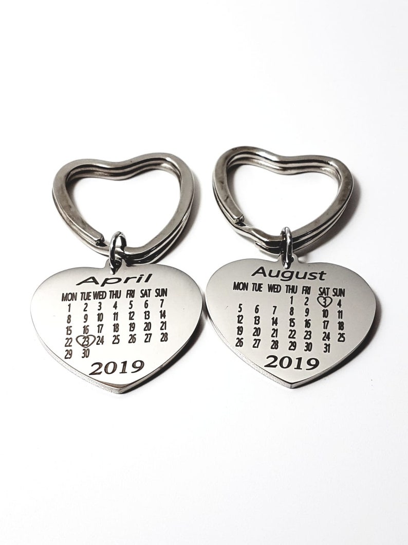 Personalised Heart Shaped Calendar Keyring Valentines - Etsy UK