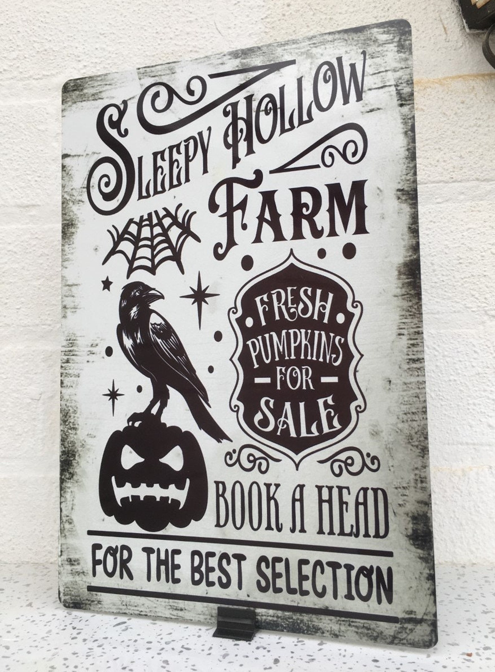 Halloween Sleepy Hollow Farm Fresh Pumpkins Book A Head Free Standing ...