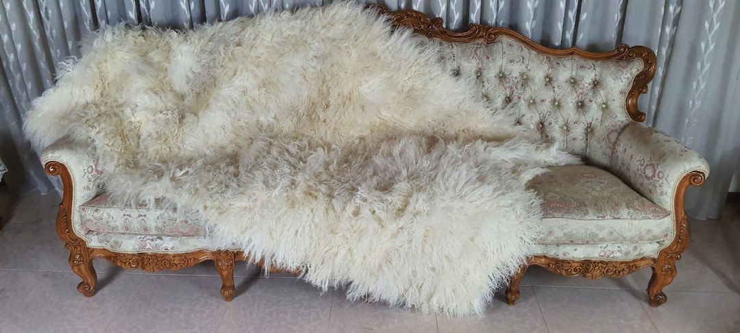 Luxurious Mongolian Lamb Throw Blanket | Mongolian Lamb Rug | White ...