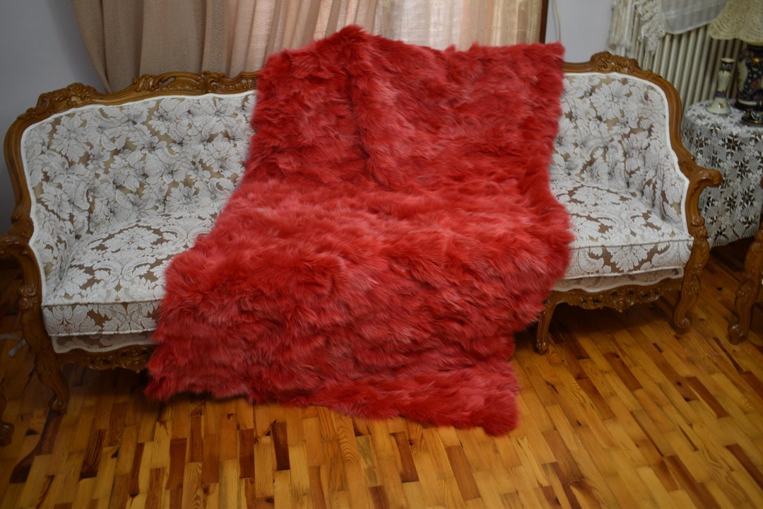 Red Fox Fur Throw Blanket | Fox Fur Rug | Luxurious Fur Blanket Made of ...