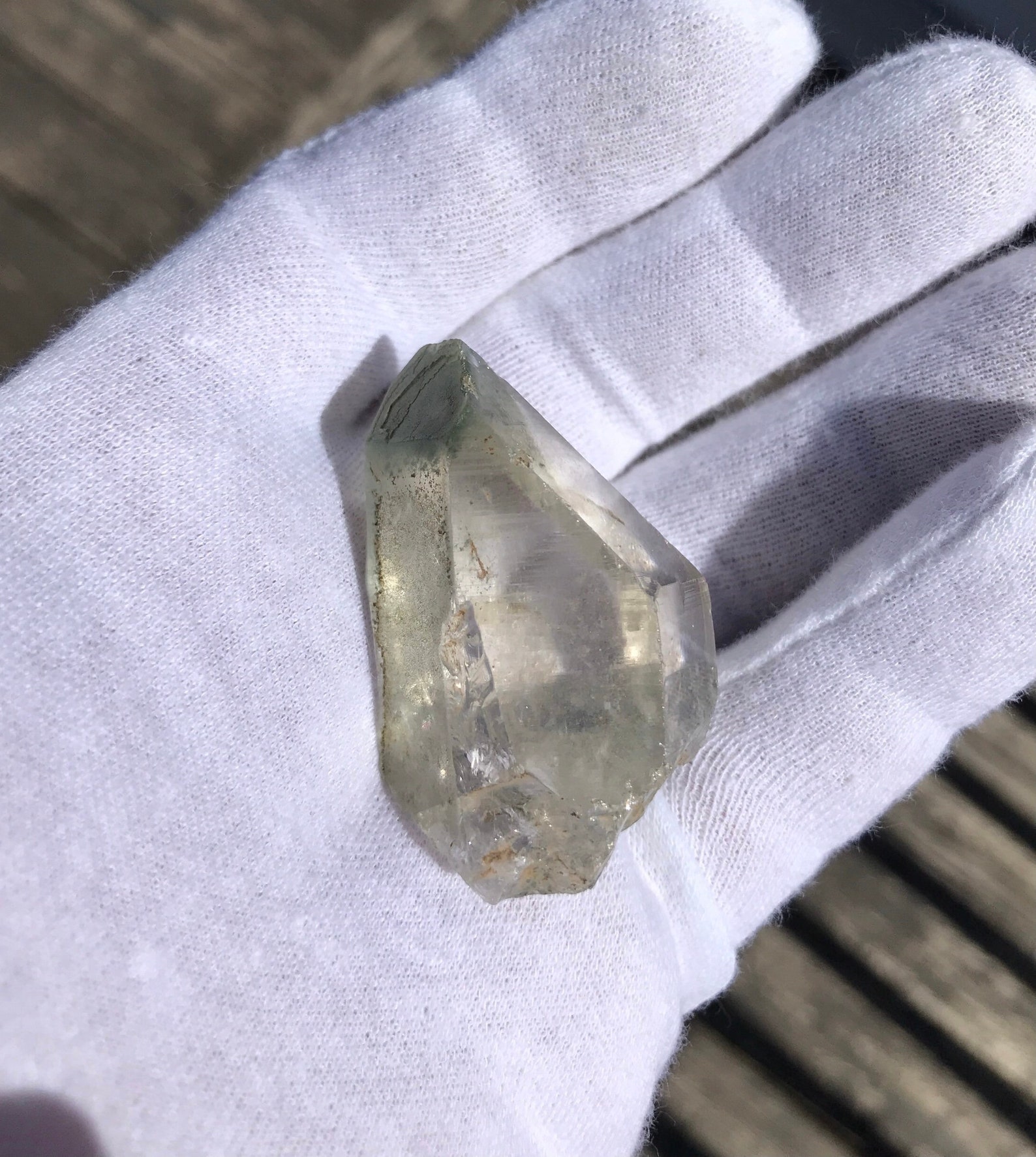 Top Class Chlorite Quartz Crystal, Raw Chlorite Phantom Quartz Crystal ...