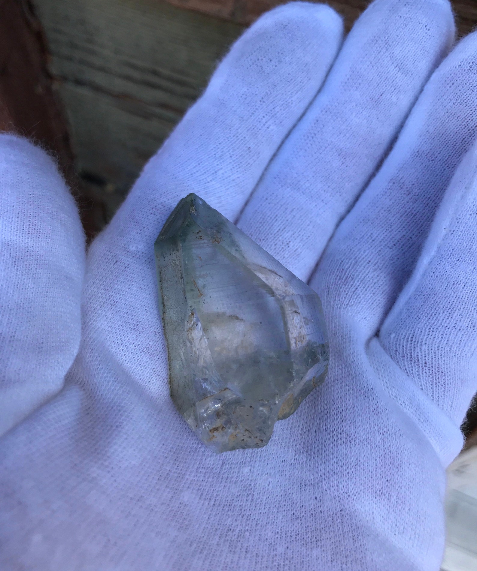 Top Class Chlorite Quartz Crystal, Raw Chlorite Phantom Quartz Crystal ...