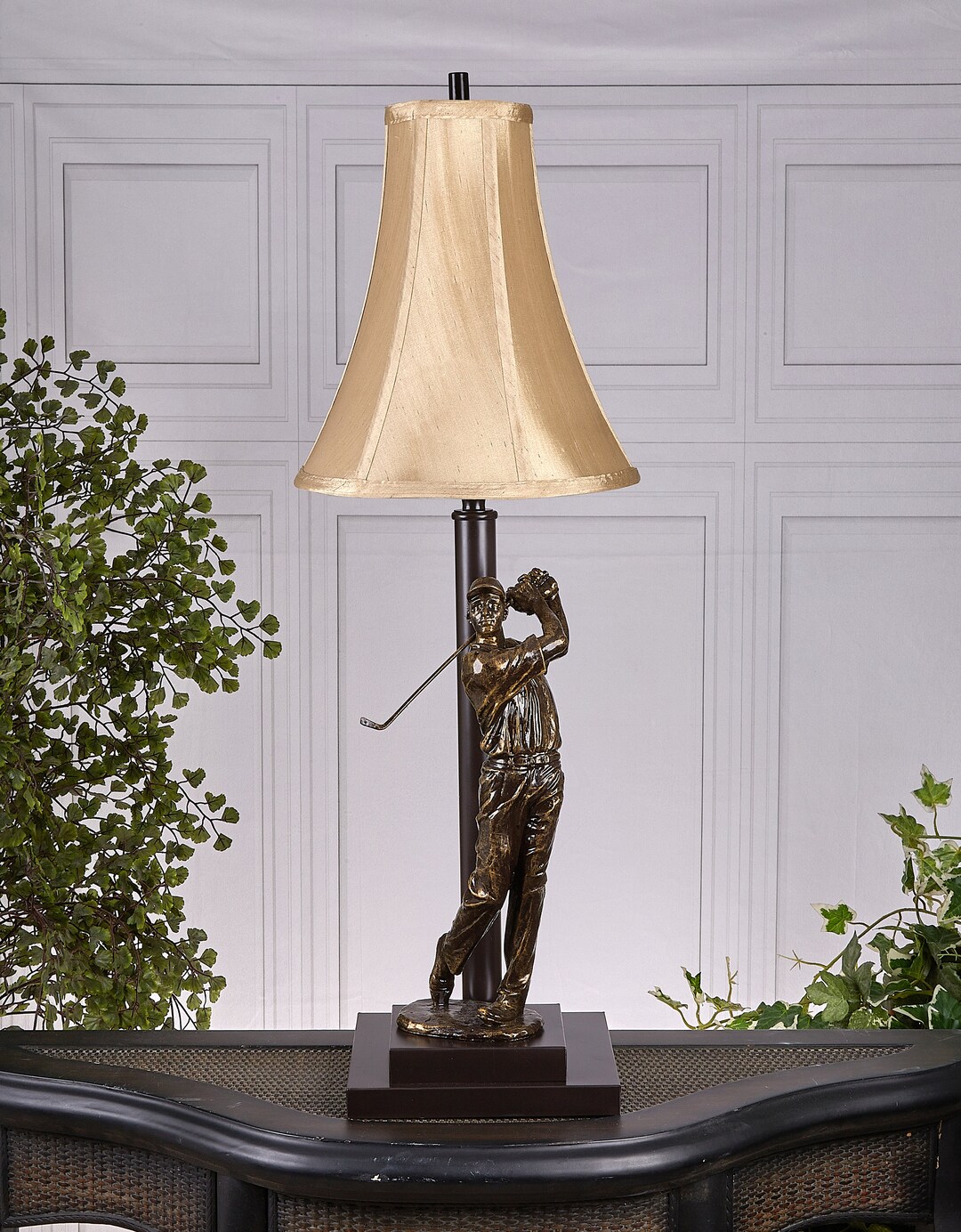 Golfer Table Lamp - Etsy