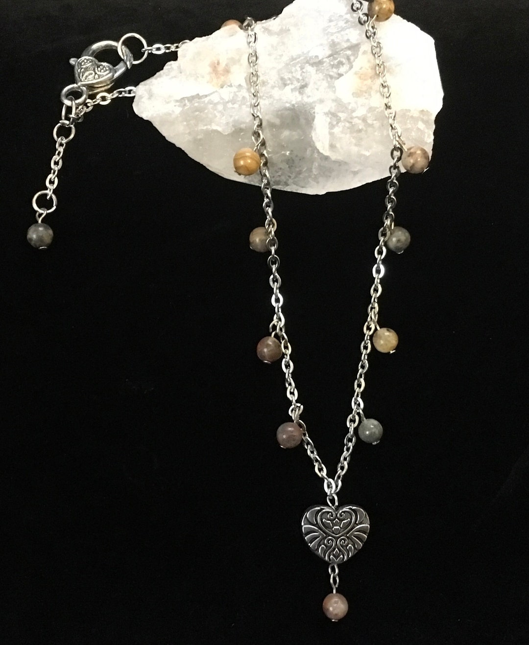 Bleeding Heart Necklace - Etsy