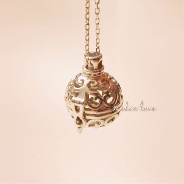 Diffuser Necklace - Etsy