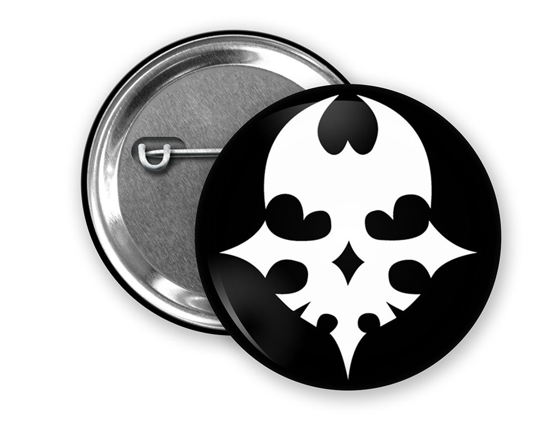 TWEWY Skull Button - Etsy