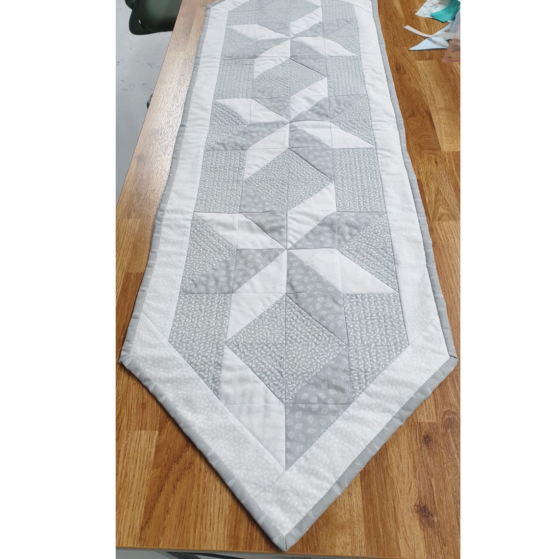 Downloadable PDF Pattern -8 Pointed Star Table Runner, Quilted Table ...