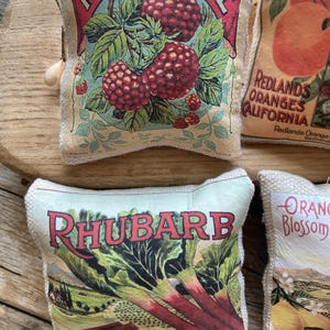 Mini Prim Pillow Farmhouse Grain Sacks/ Mini Fruit Crate Prim Pillows ...