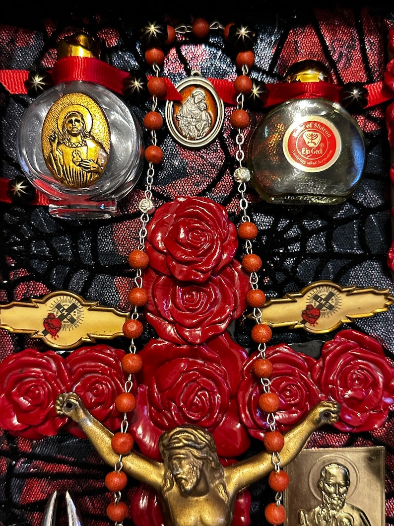 Vampire Slayer Kit Shadow Box Dracula Memorabilia Crucifix - Etsy