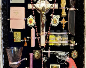 Vampire Slayer Kit, Shadow Box, Dracula Memorabilia, Crucifix, Rosary ...