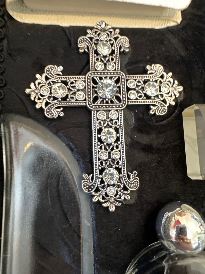 Vampire Slayer Kit Shadow Box Dracula Memorabilia Crucifix - Etsy