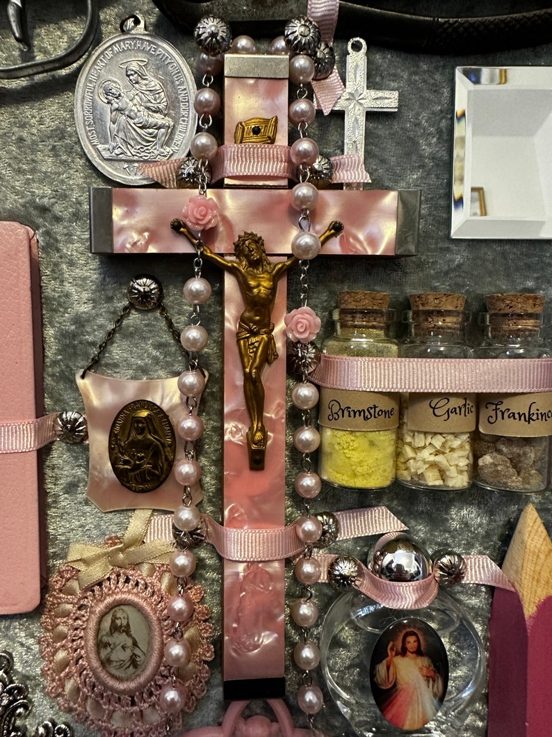 Vampire Slayer Kit Shadow Box Dracula Memorabilia Crucifix - Etsy