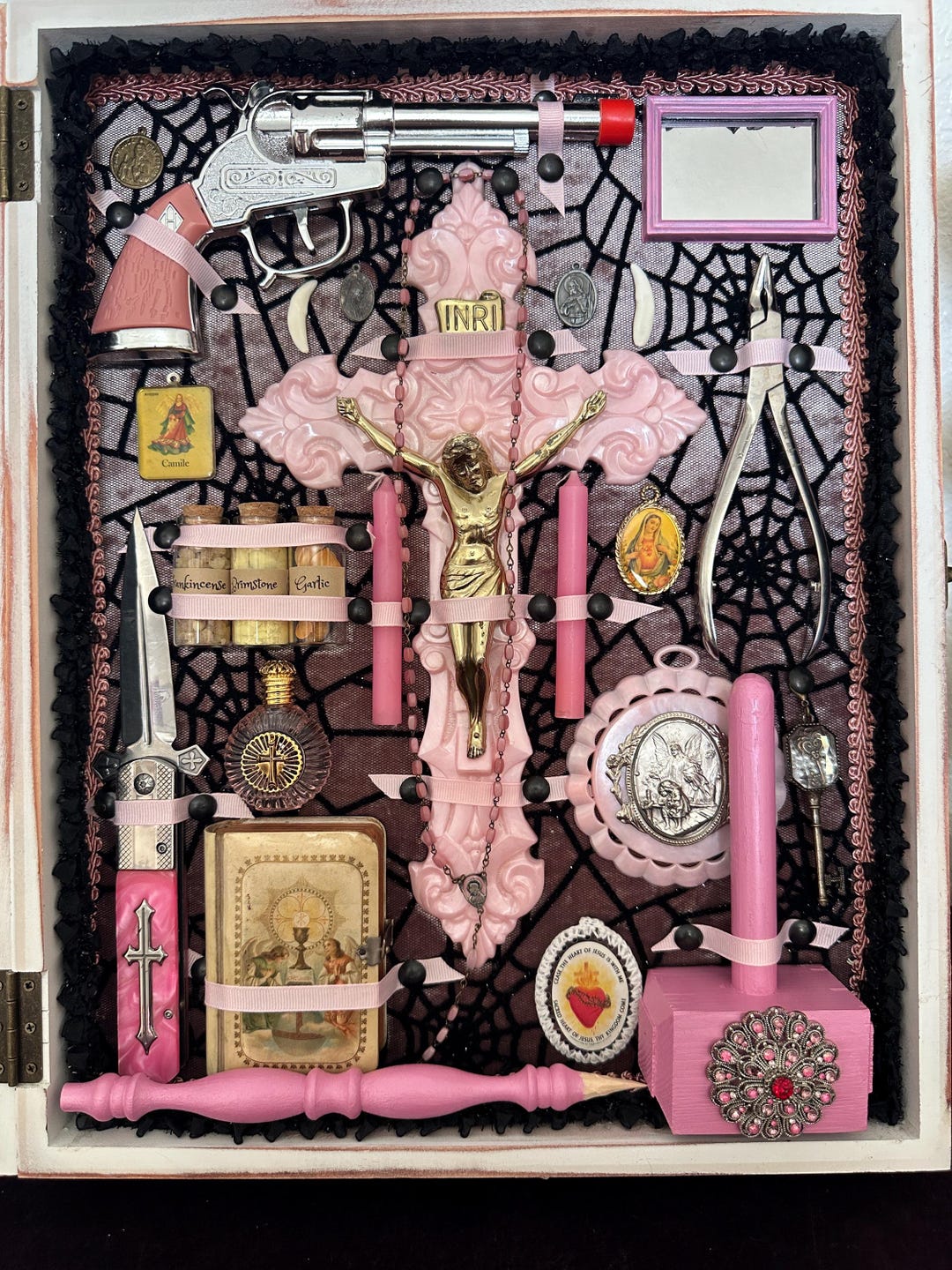 Vampire Slayer Kit, Shadow Box, Dracula Memorabilia, Crucifix, Rosary ...