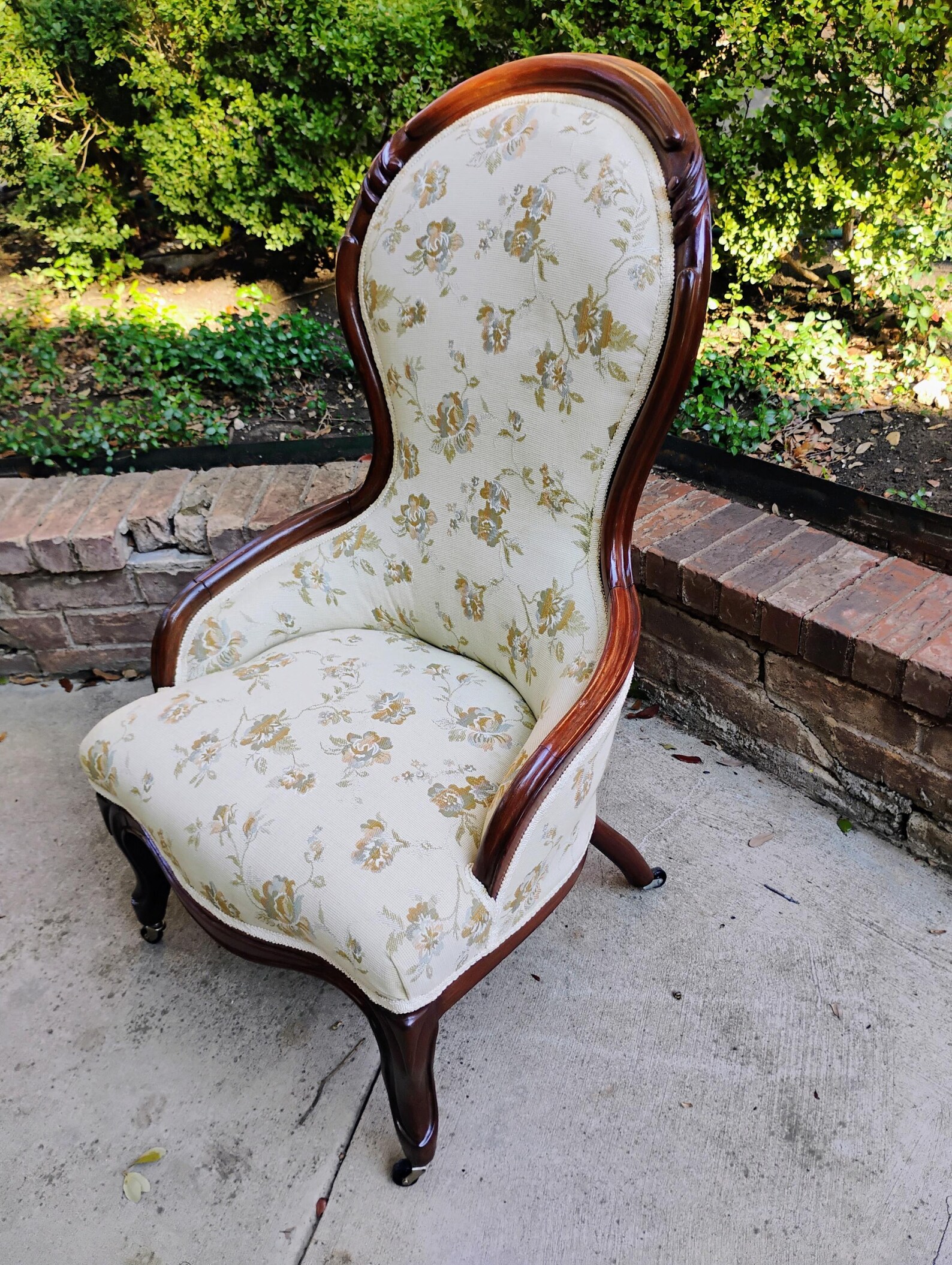 Victorian Style Spoon Back Parlor/lounge Chair - Etsy