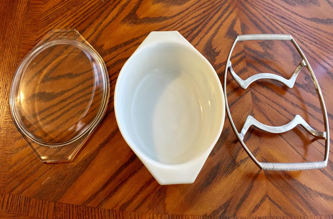 Pyrex Golden Garland 1 1/2 QT Casserole Dish with lid and | Etsy