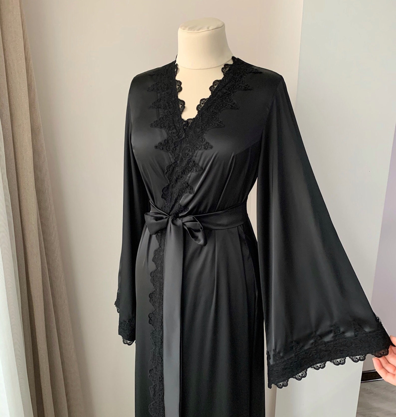 Long Robe Lace Maxi Bridal Robe Black Wedding Kimono Floor - Etsy