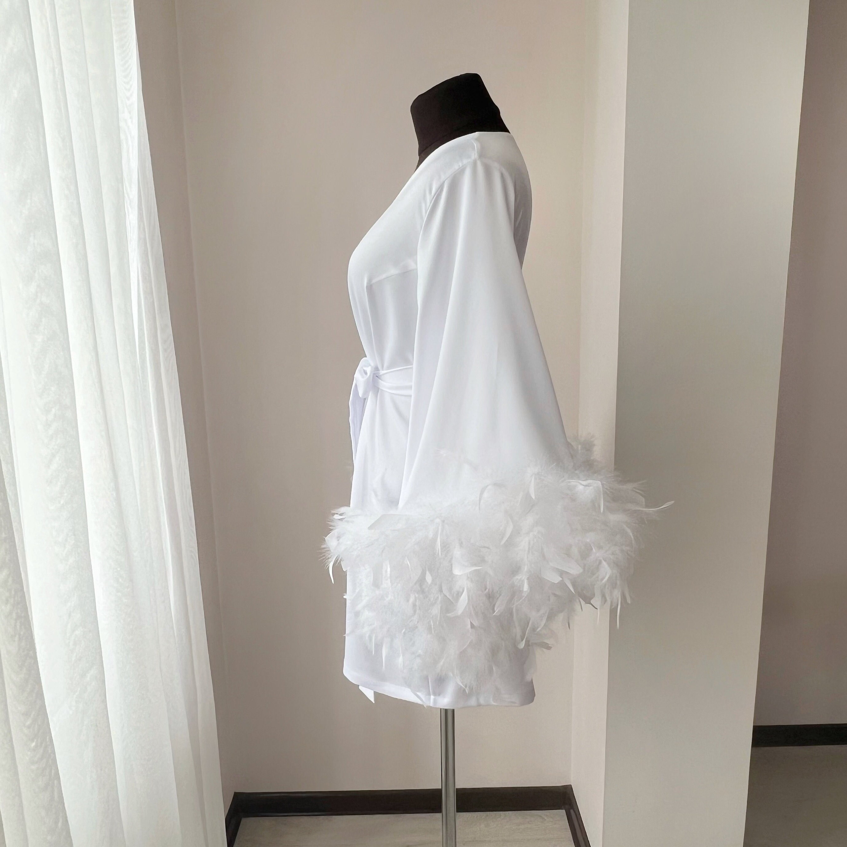White Feather Robe, Bridal Robe With Feathers, Wedding Day, Bride Robe ...