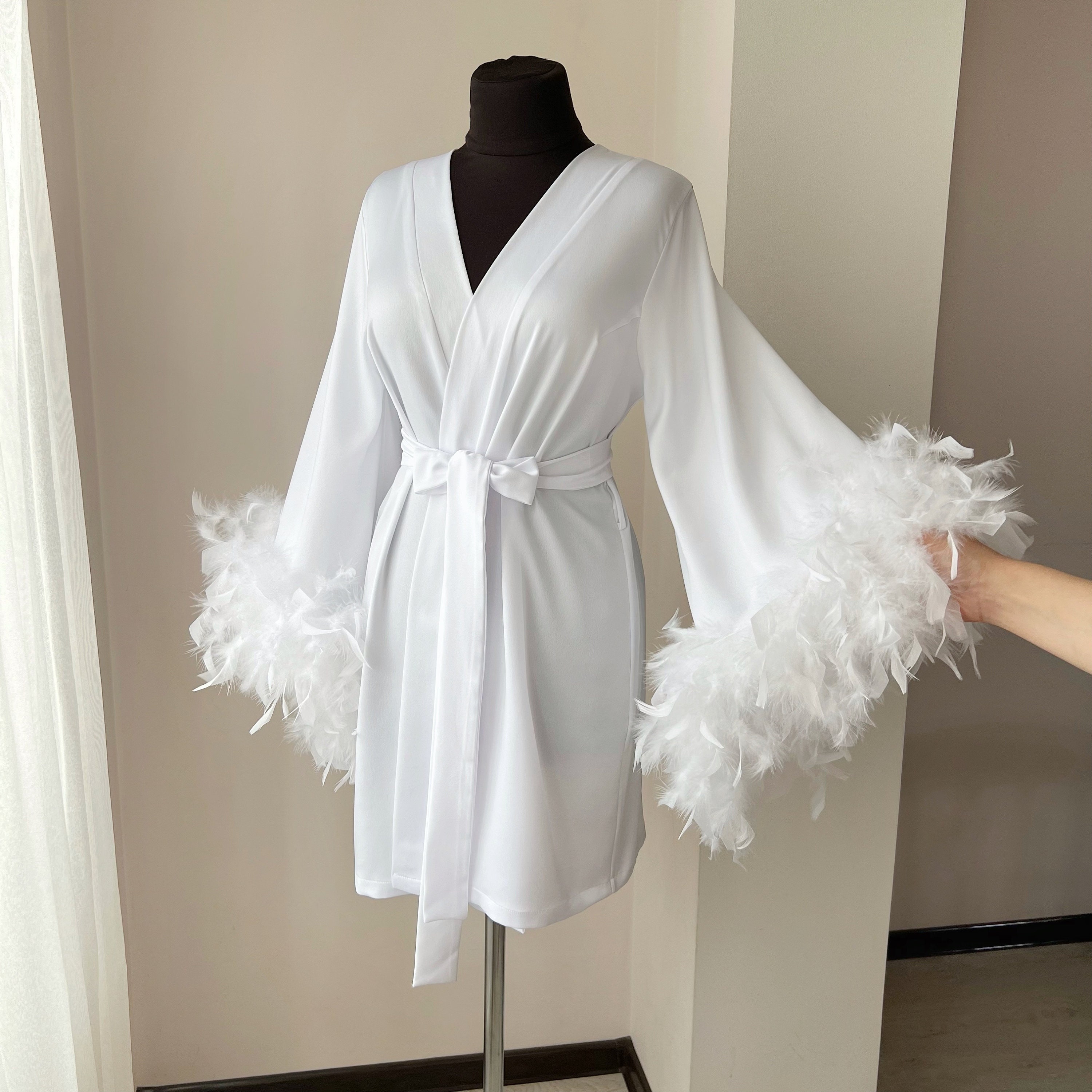 White Feather Robe, Bridal Robe With Feathers, Wedding Day, Bride Robe ...