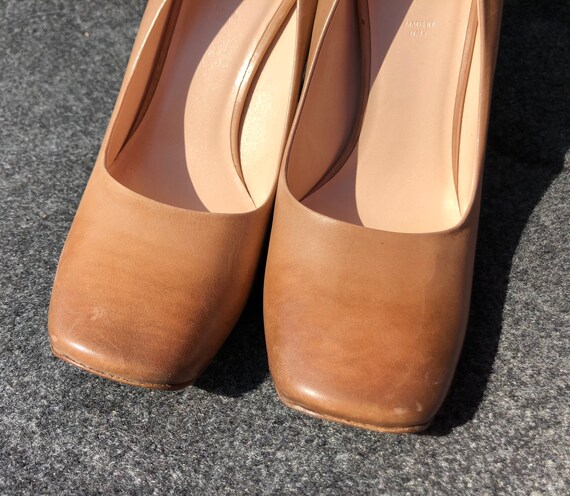 Bally 38 Pumps Beige Leather Pumps Square Front Pumps… - Gem