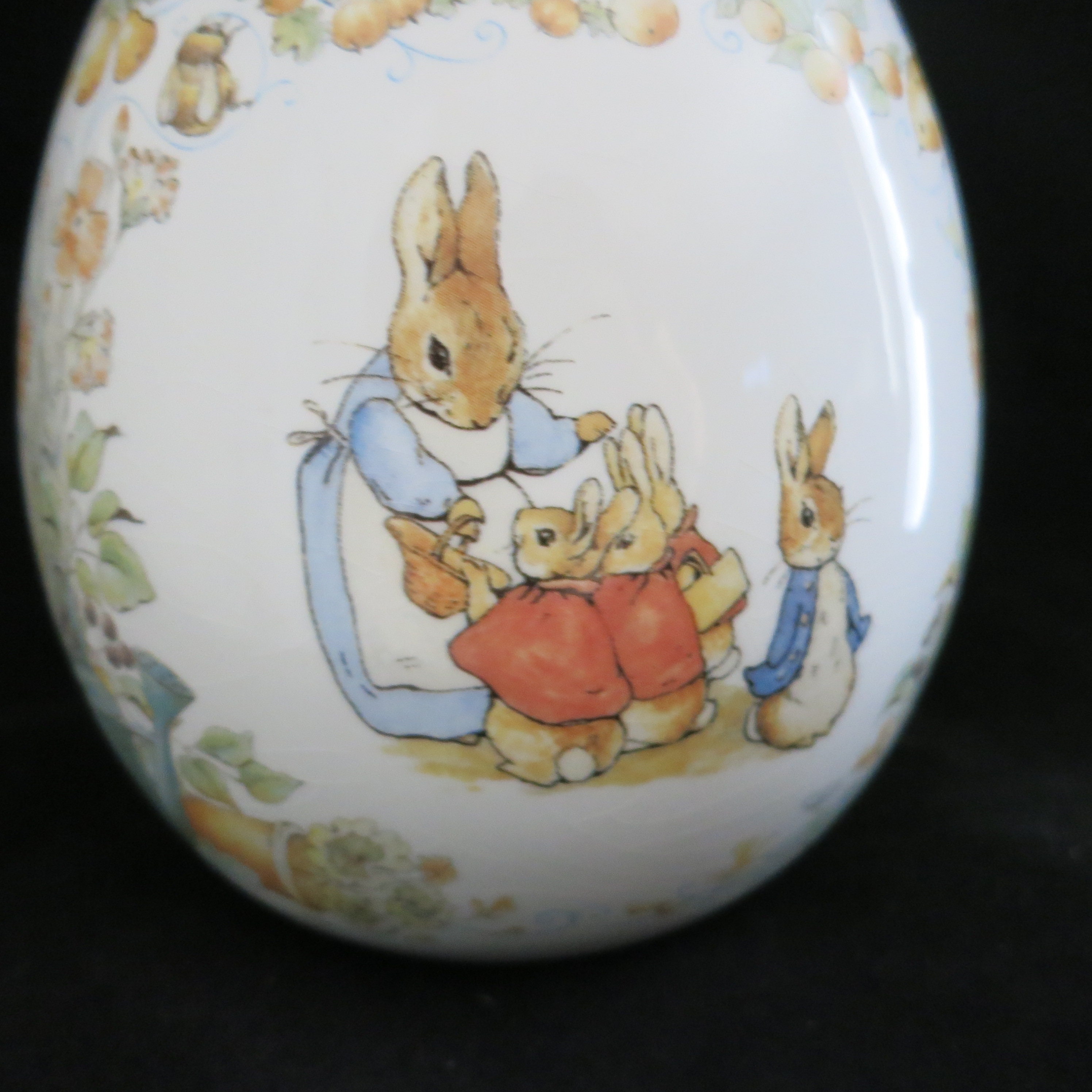 Vintage Beatrix Potter Peter Rabbit Ceramic Cookie Jar Canister Easter ...