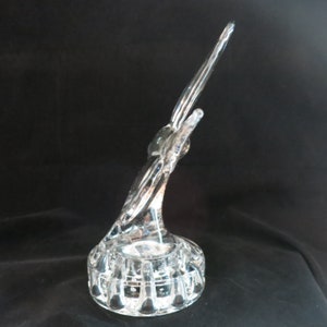 Cambridge Glass Sculptured seagull in Flight Flower Frog, Crystal Art ...