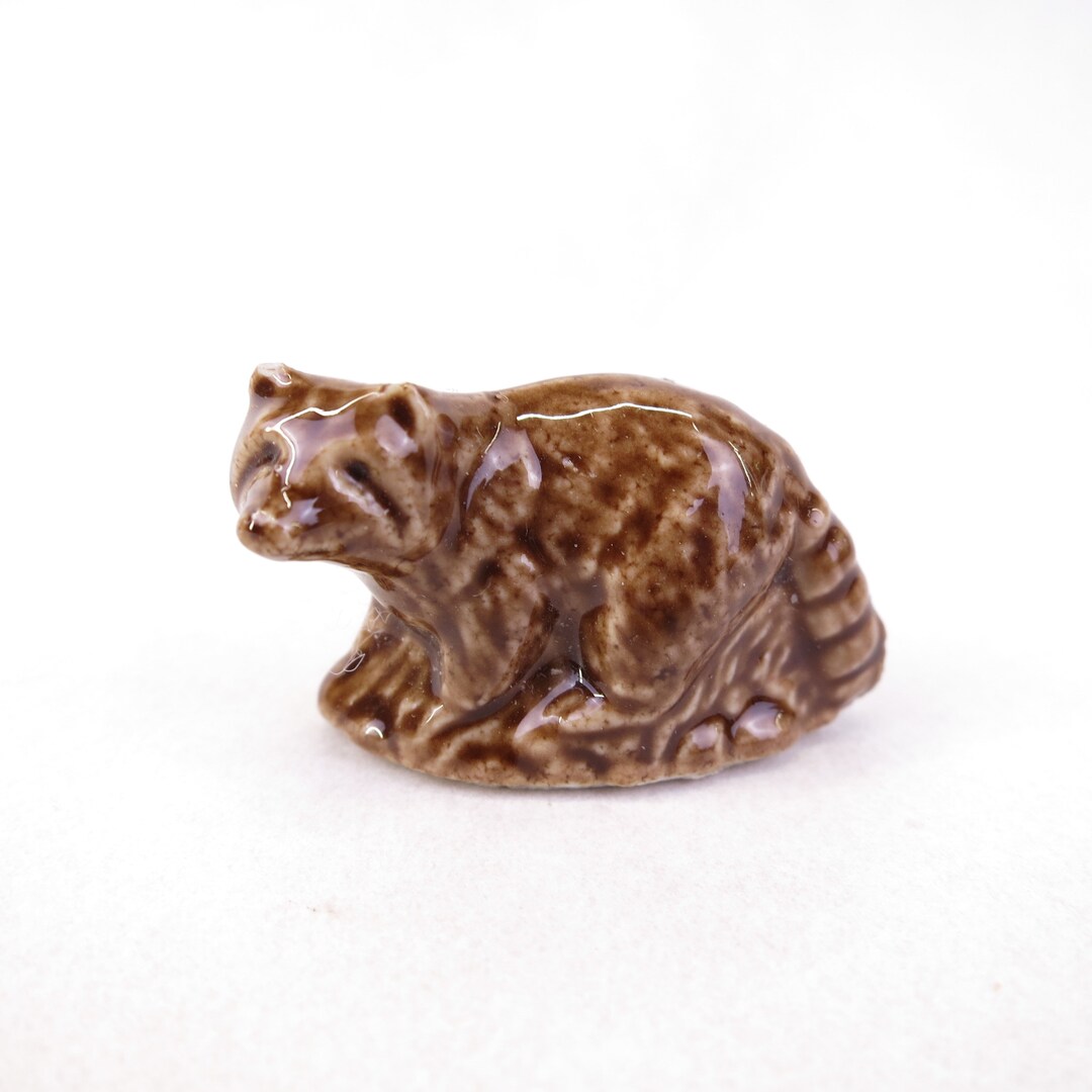 Vintage Wade Whimsies Miniature Ceramic Glazed Brown Raccoon Figurine ...