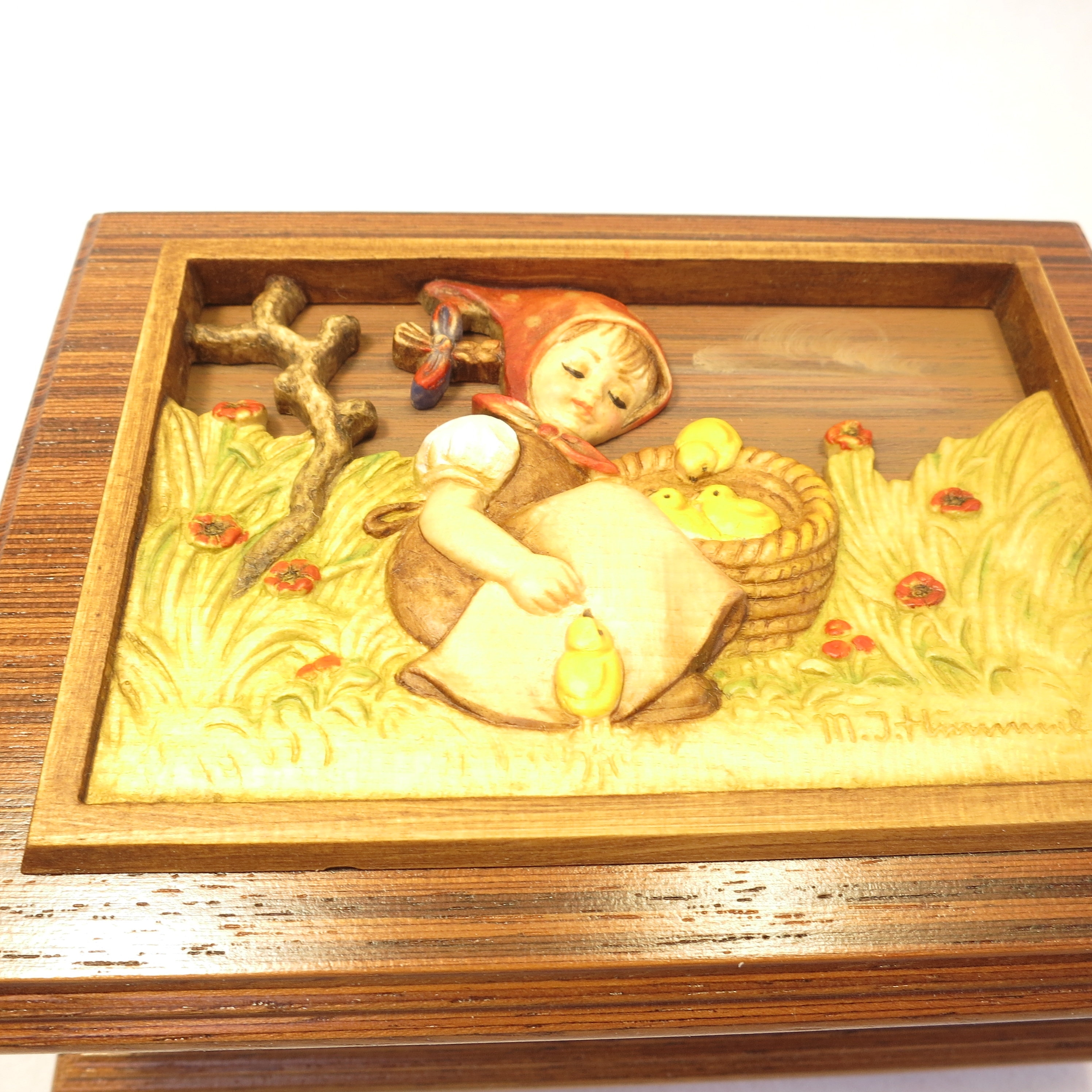 Vintage Chick Girl - Boxed Four Seasons Music Box by Hummel Goebel In ...