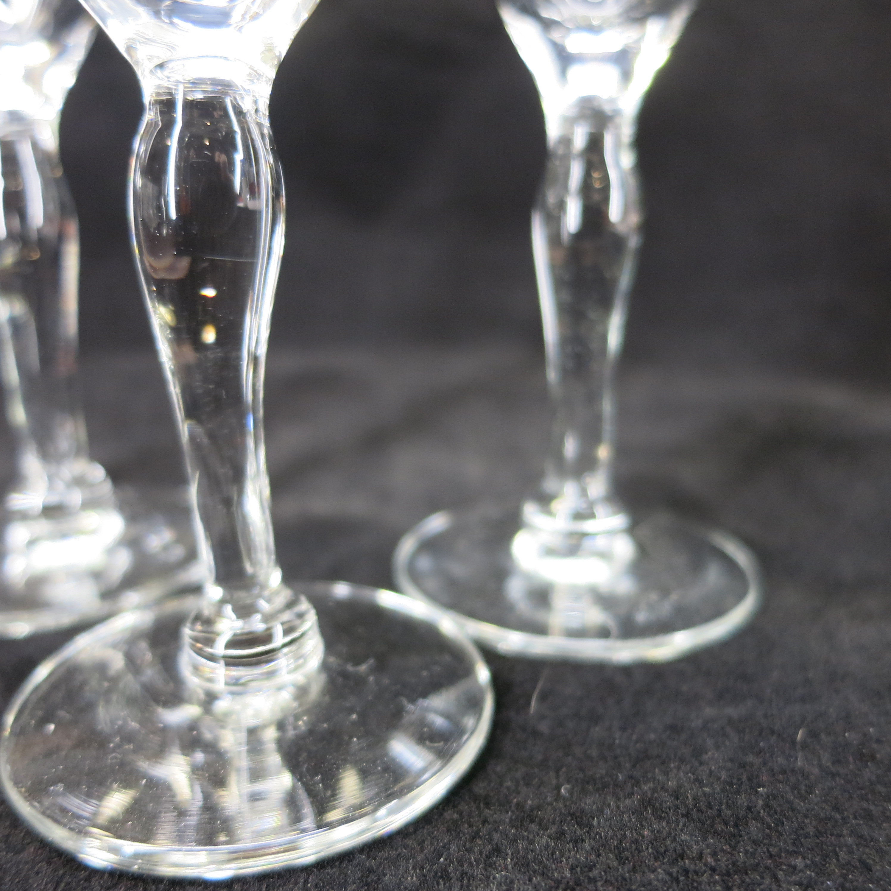 Set of 4 Hand Blown Vintage Sherry Glasses in Two Sizes 2.5 Oz Clear Glass
