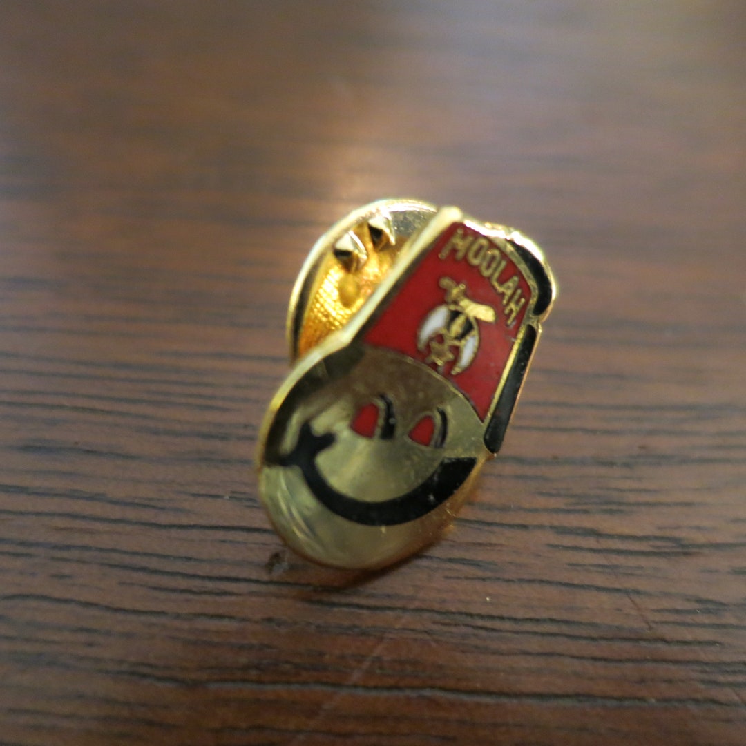 Vintage Masonic Shriner Smiley Face Fez Lapel Hat/lapel Pin Fraternal 5 ...