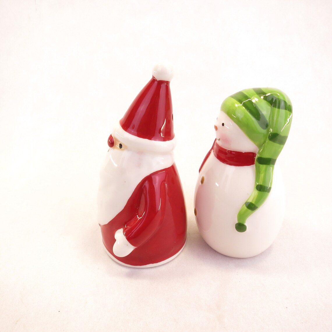 Groovy Simple Snowman and Santa Christmas Salt & Pepper | Etsy