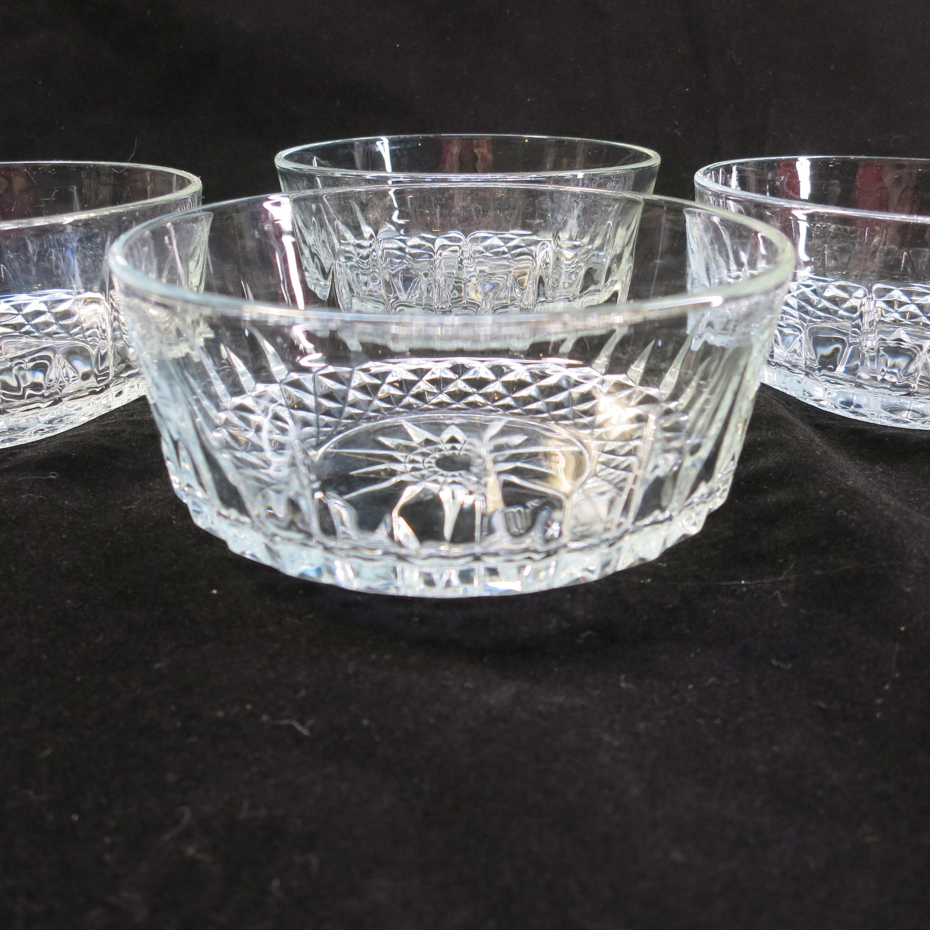 Diamant Sunburst Set of 4 Vintage Arcoroc Starburst & Diamond Point ...