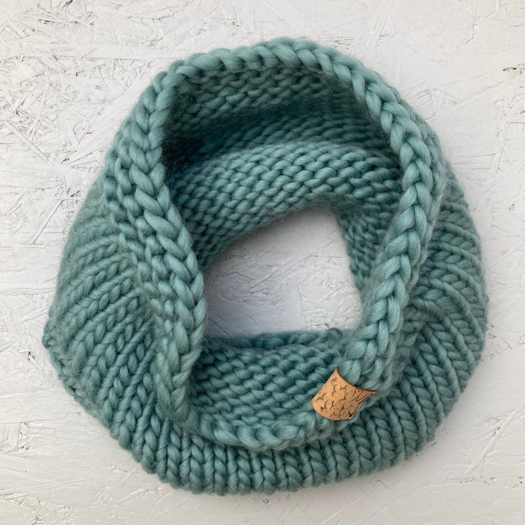 Super Soft Merino Wool Handknit Cowl | Adult Size | Choice of Colours ...