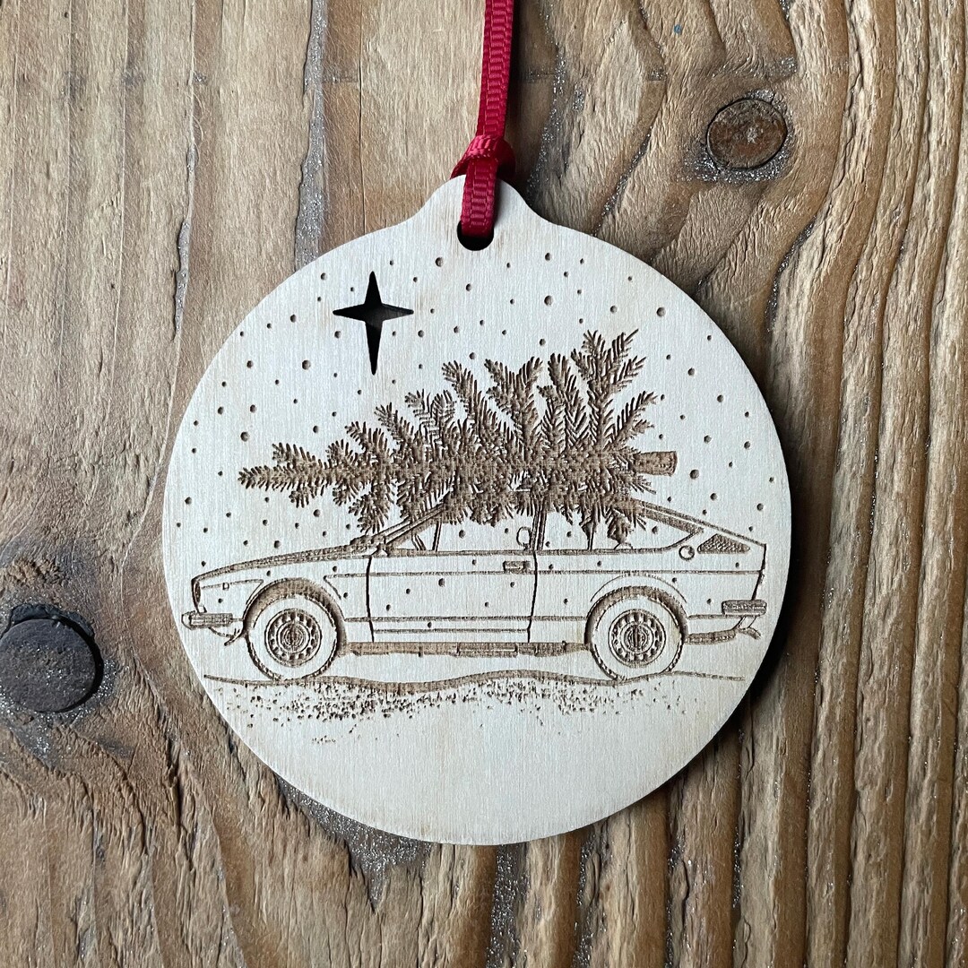 Alfa Romeo Alfetta GTV and Christmas Tree Laser Etched Bauble ...
