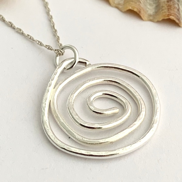 Wire Swirl Necklace - Etsy