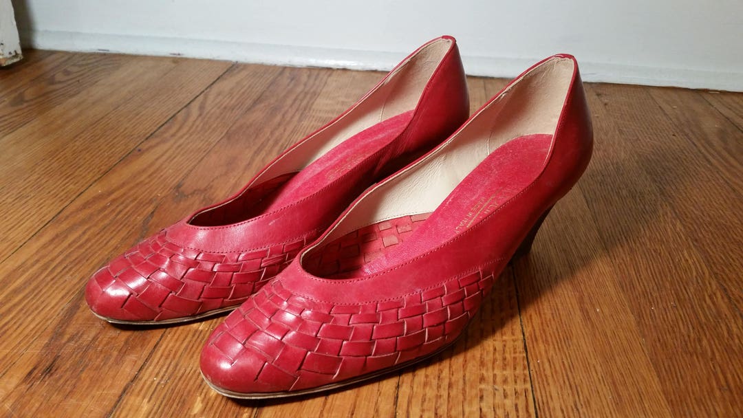 Bandolino Red Leather Pumps Vintage Red Pumps Woven Leather Shoe, 1970s ...