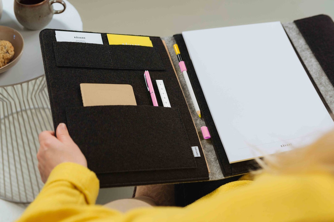 Felt Document Folder Suitable for A4 Documents as Well as Tablets and ...